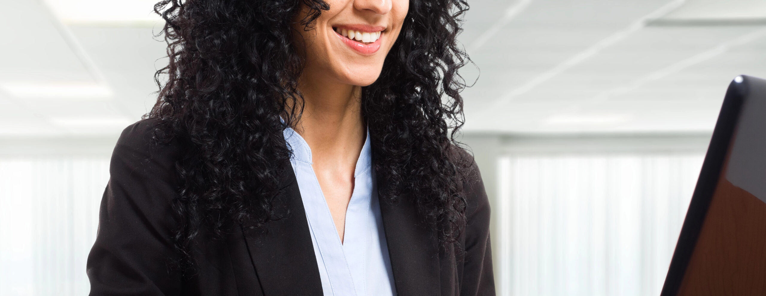 How to Maximize ROI with Effective Contract Negotiation Software